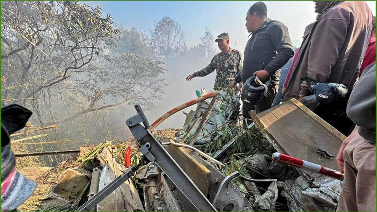 Las Impactantes Imágenes Del Avión Que Se Estrelló En Nepal Dejando